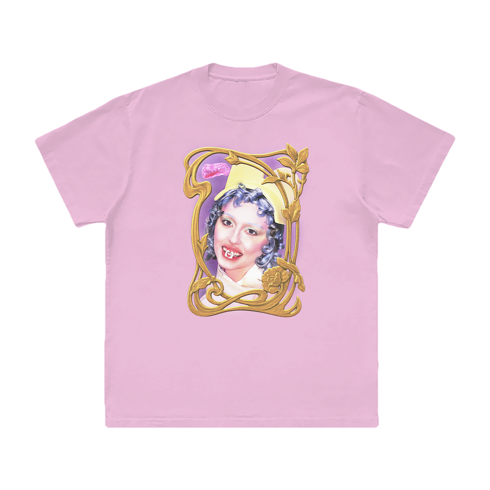 Official Ashnikko Store - Bucktooth Smoochies Tee