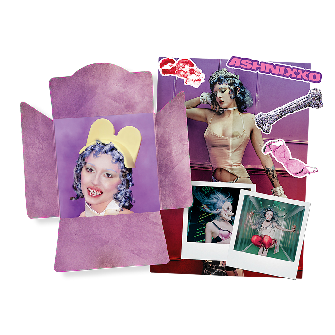 Official Ashnikko Store - Smoochies